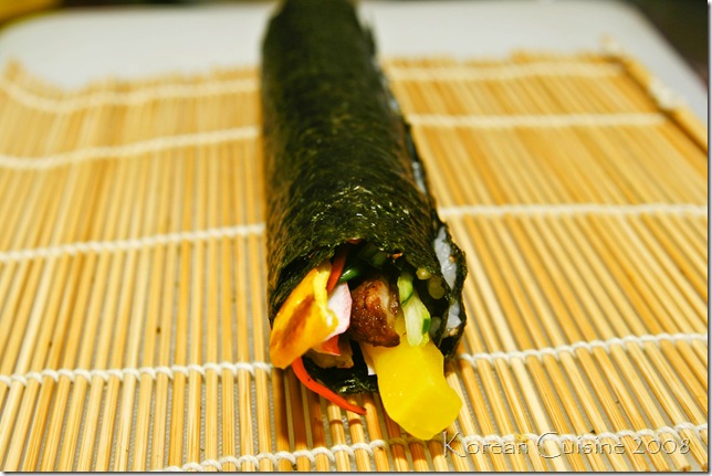Korean Cuisine: Kimbap - Korean Style Rice Rolls - (김밥)